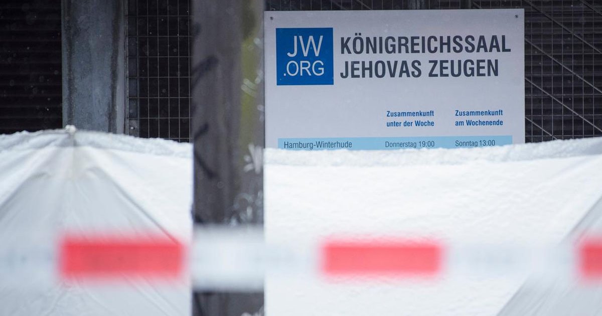 Hamburg shooting sparks debate on Germany's gun laws