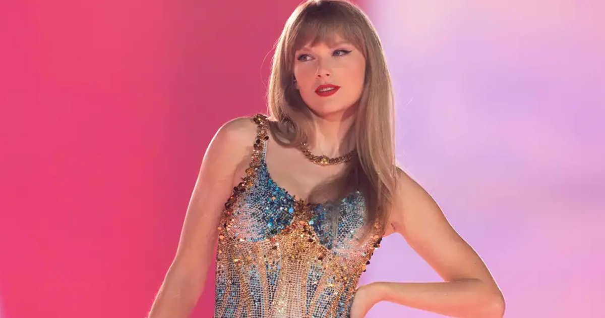 Taylor Swift breaks Elvis Presley's US album chart record Taylor Swift breaks Elvis Presley's US album chart record