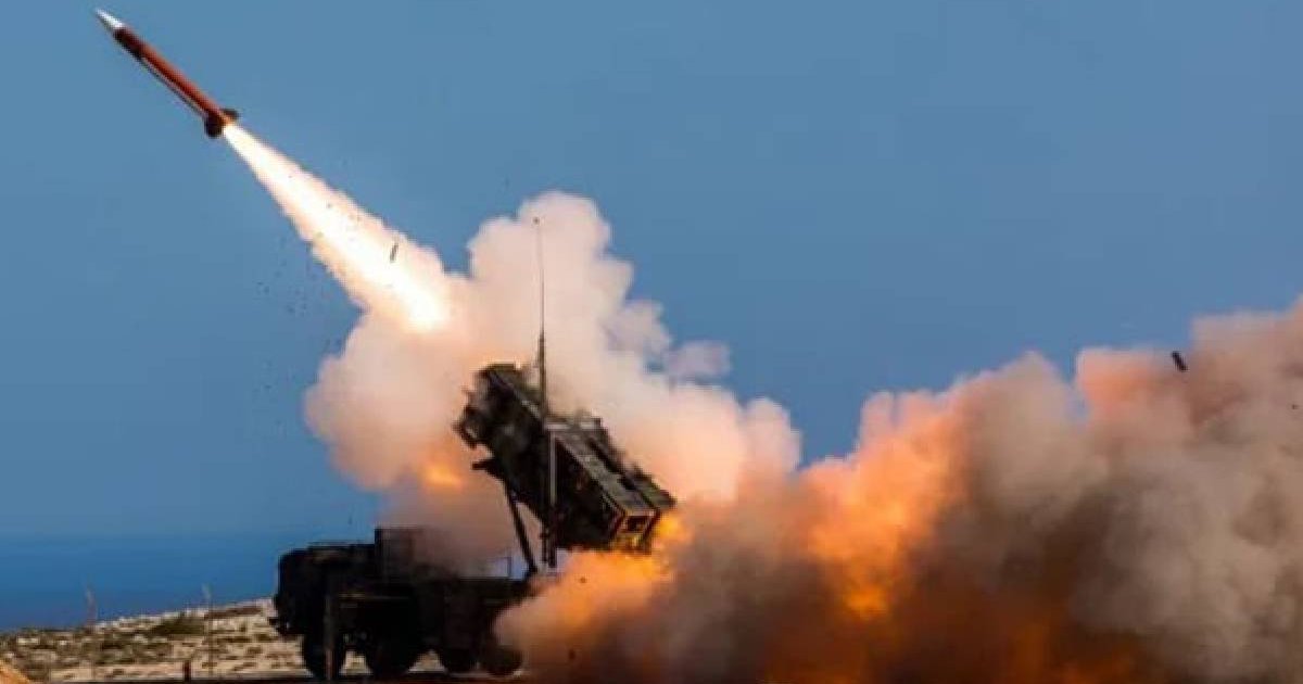 Australia plans to build long-range guided missiles