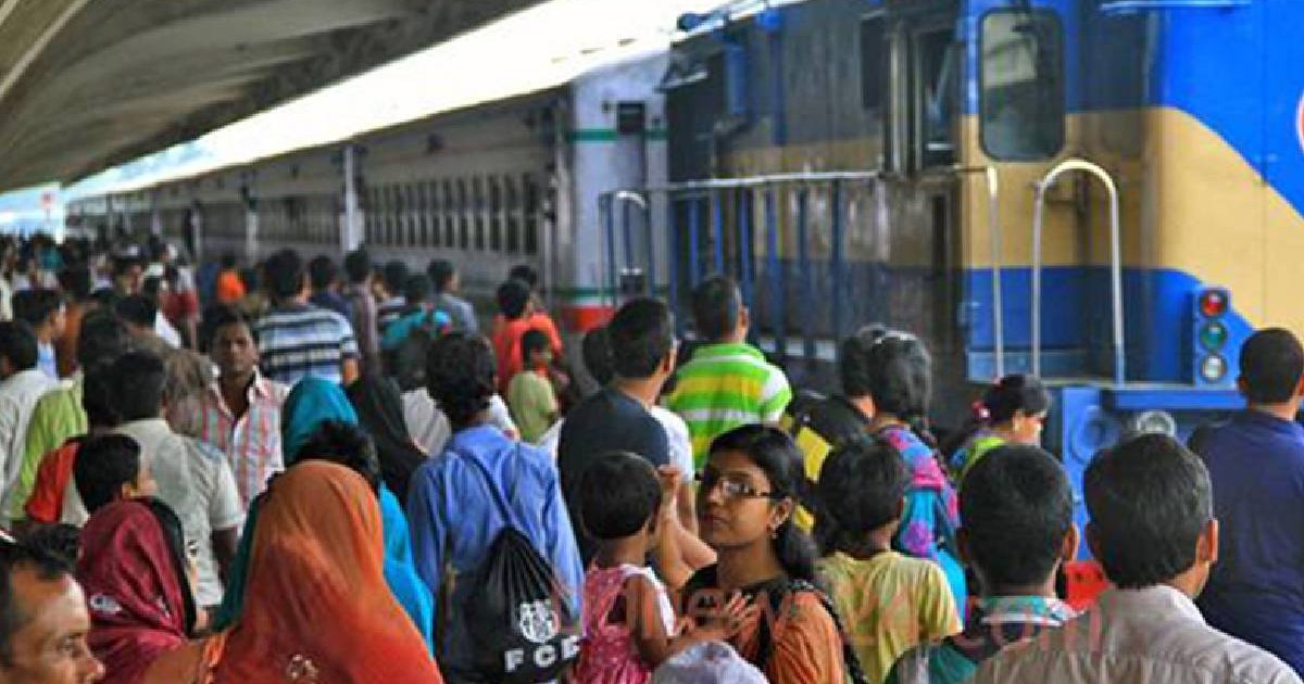 Train passengers surge ahead of Eid
